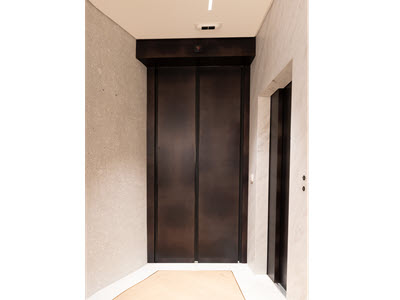 Automatische Falttüren